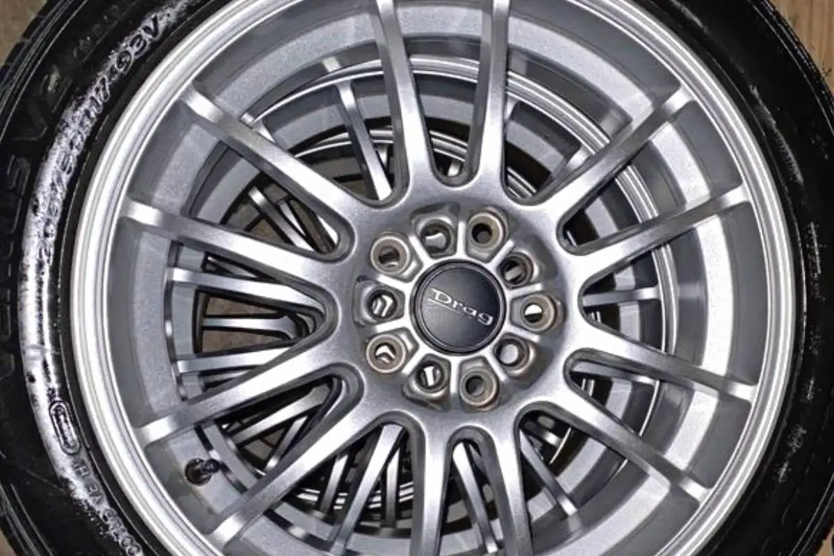 Are Drag Wheels Good? (Explained) - Motor Hungry