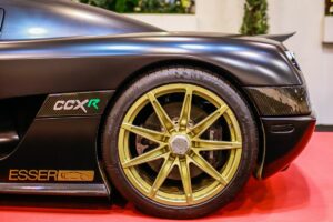 Black Car with Gold Wheels: A Luxurious Combination? - Motor Hungry